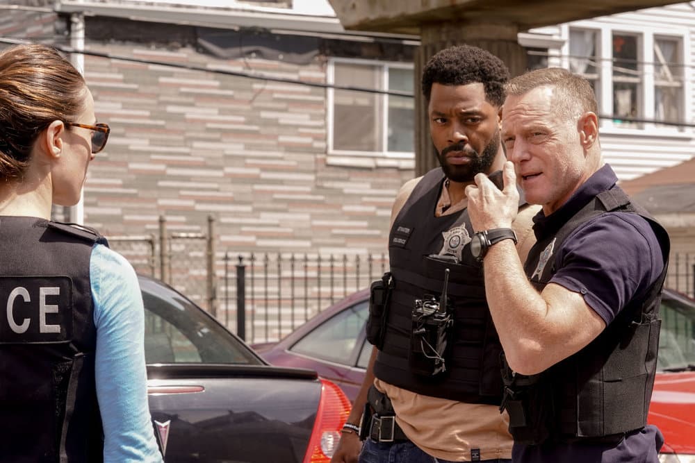 Chicago P D Season 10 Episode 1 Premiere Recap Let It Bleed Alexus